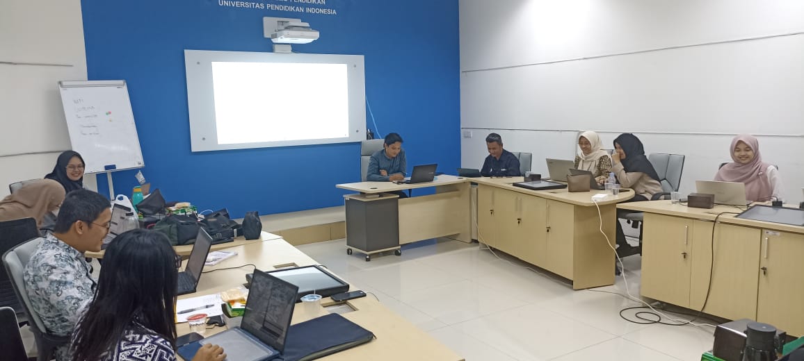 Workshop Pengembangan Modul Digital Interaktif