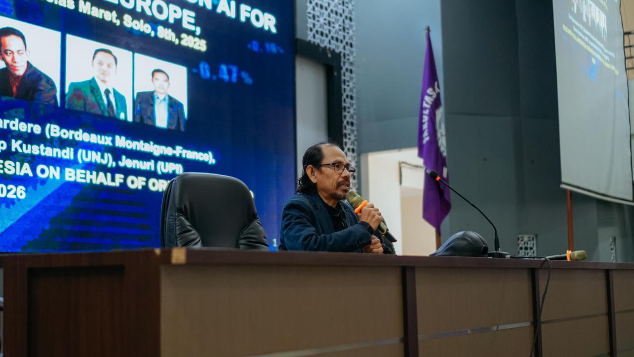 Prof. Deni Darmawan Paparkan Inovasi DCIRV Berbasis AI pada Seminar ...